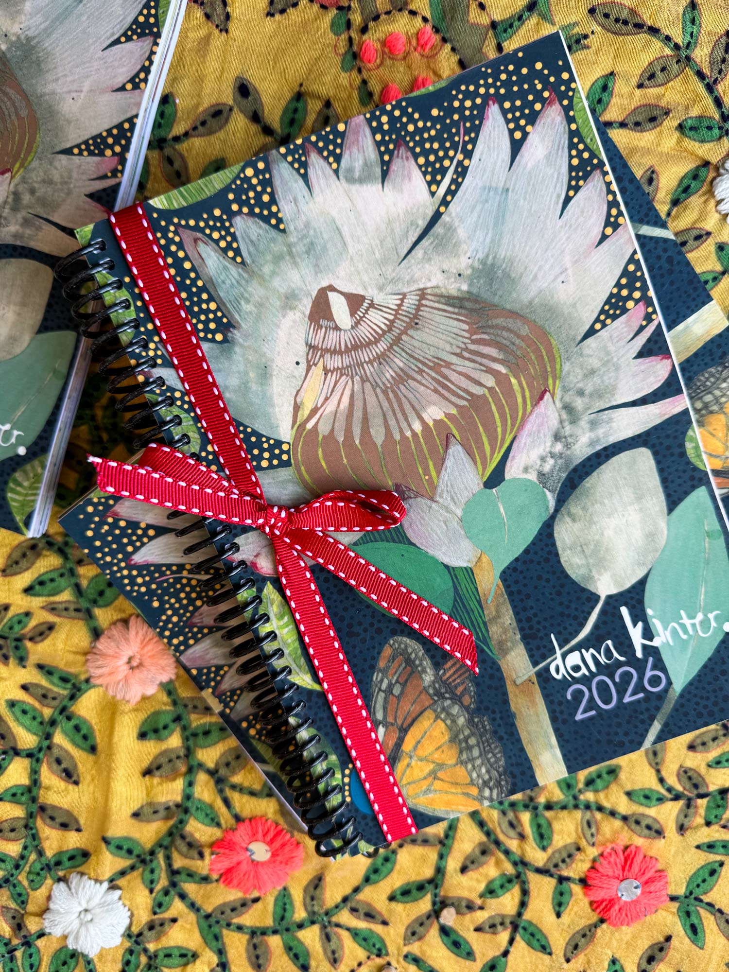 King Protea and Monarch Butterfly 2026 - Planner – danakinter